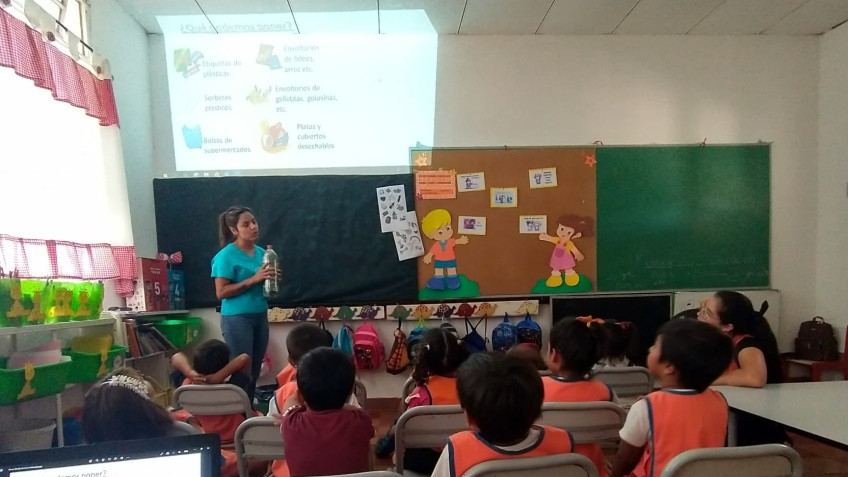 Recursos Naturales: Charla sobre cuidado del Medio Ambiente | Goya